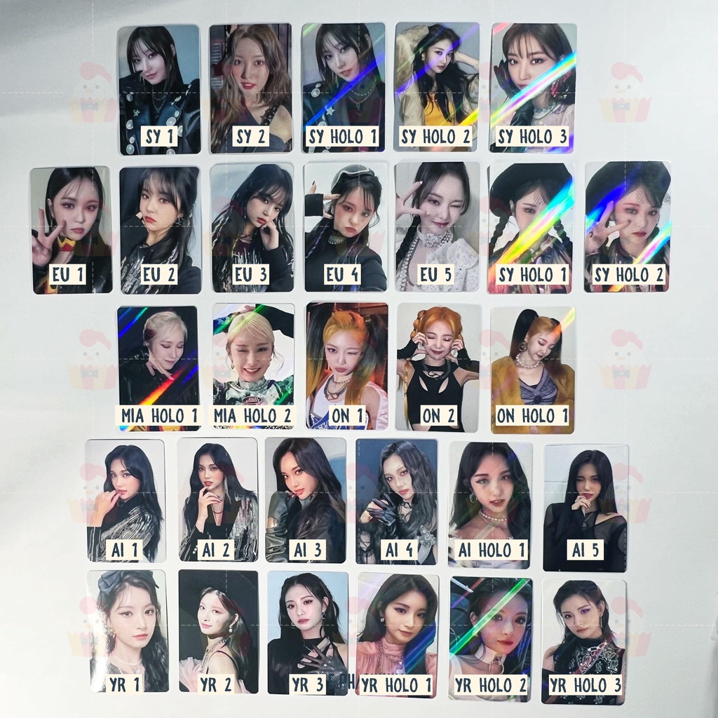 EVERGLOW Return of the Girl Pirate Official Album Inclusions ...