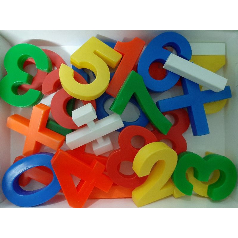 福 Preloved Kid's Big Plastic Toy Numbers and Symbols | Shopee Philippines