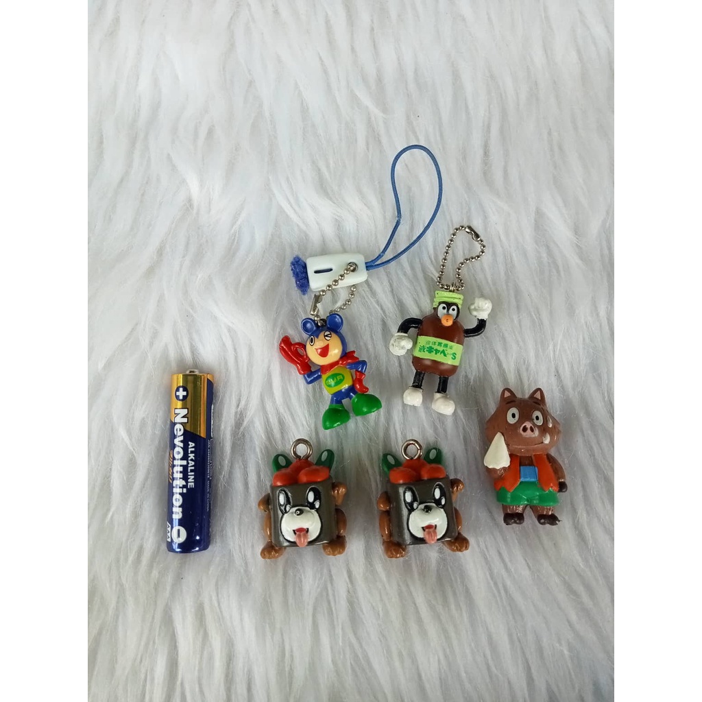Assorted Japan Anik Anik Keychains ( Hello Kitty, Dogs and Rabbits ...