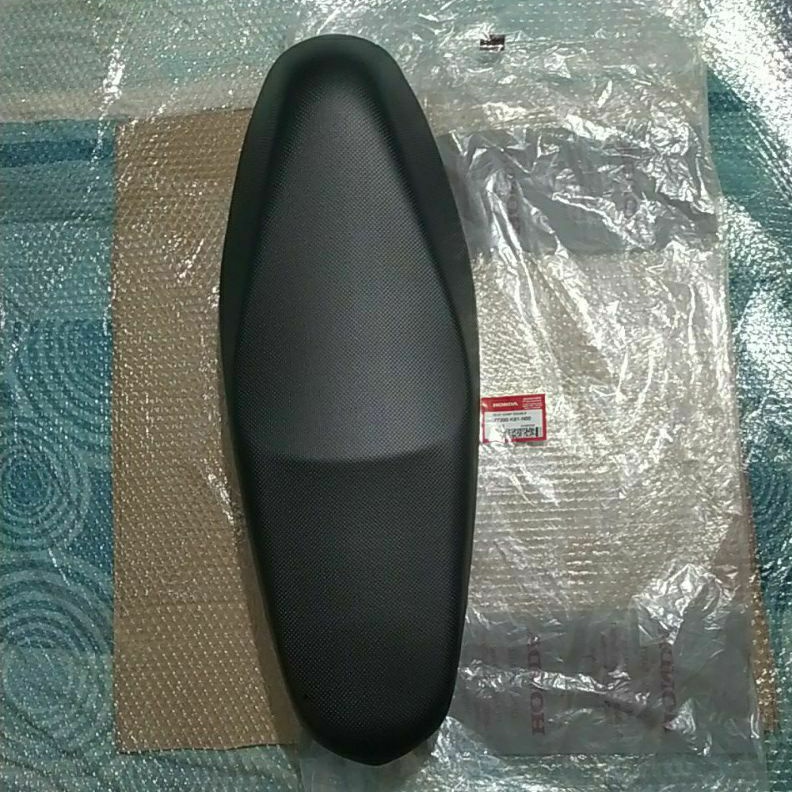 Honda genuine seat comp. double/ Dual seat for Beat Fi v2 | Shopee Philippines