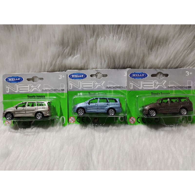 Welly model TOYOTA INNOVA | Shopee Philippines