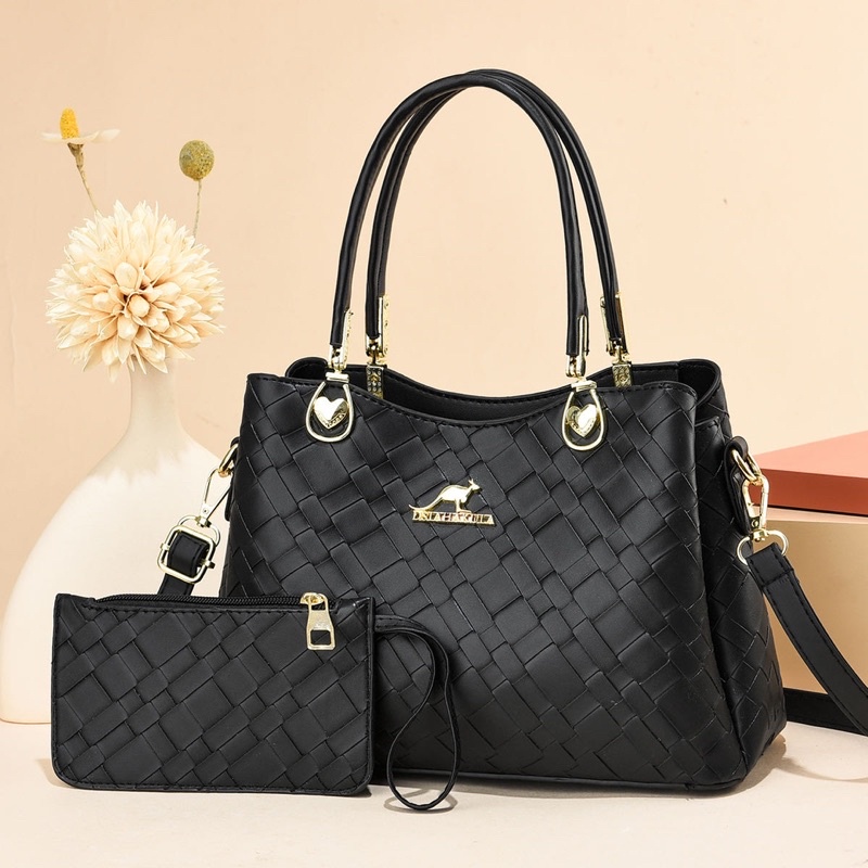 AW 2022 new simple and fashionable woven two-piece portable shoulder ...