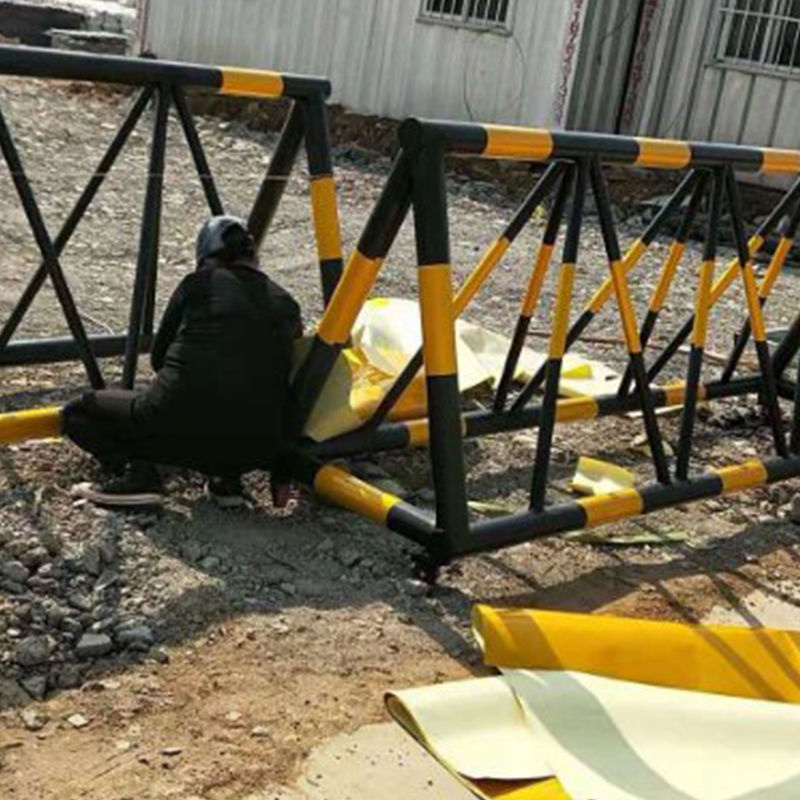 Movable Anti-Horse Fence Block Car Fence Isolation Fence Safety Anti ...