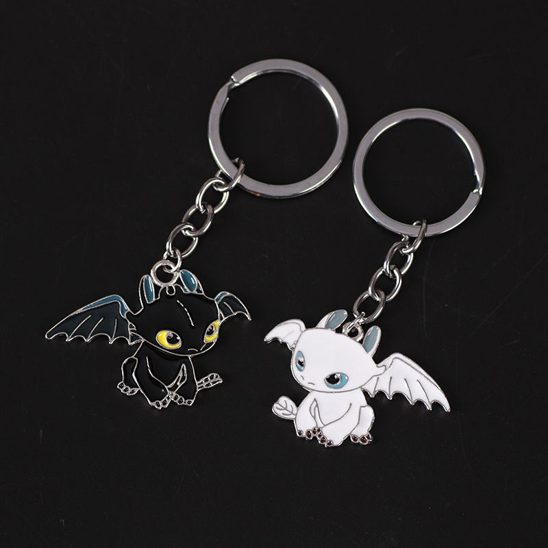 Flying Dragon Keychain Cartoon Anime Black White Enamel Toothless Bff ...