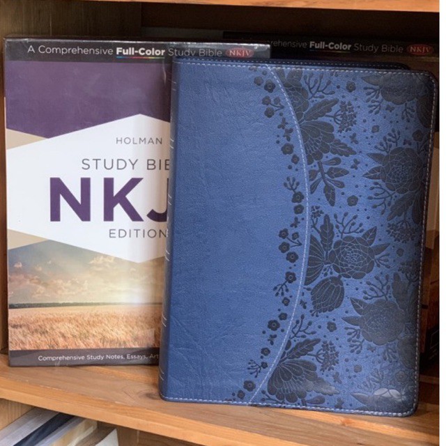 NKJV Full Color Study Bible Red Lettered Leather Indigo | Shopee ...