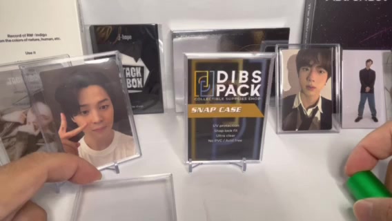 Mini Snap Case for kpop photocards, pokemon, magic the gathering ...