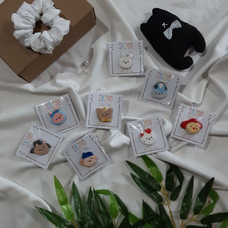 S T R A Y K I D S | S K Z O O Clay Pins • SKZoo Brooch Pins | Pre-order ...