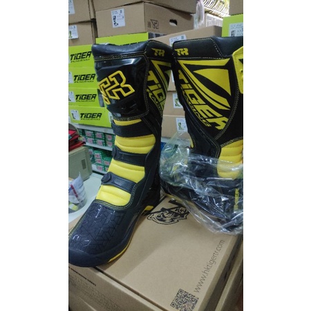 Tiger offroad adventure motocross trail boots Bumblebee | Shopee ...