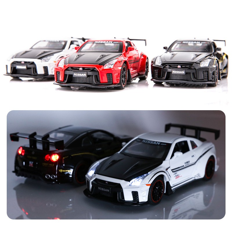 Nissan GTR R35 Diecast 1/32 Scale Alloy Model Pull Back Car Collectable ...
