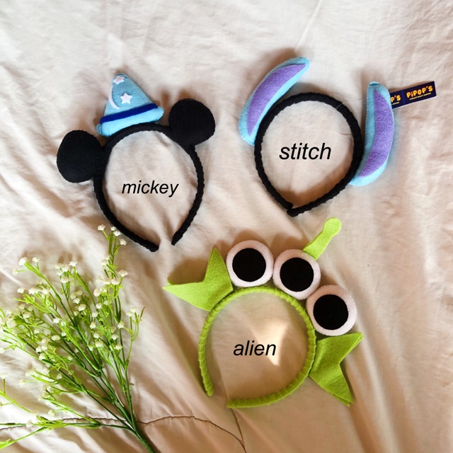 Disney Premium Cartoon Character Headbands Christmas Mickey Hello Kitty ...