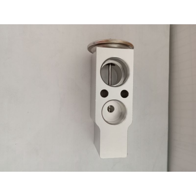 Expansion Valve Toyota Innova / Toyota Fortuner (Rear) | Shopee Philippines