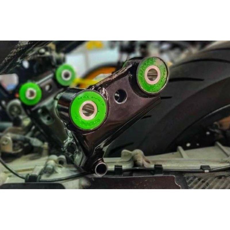 Yamaha Xmax250 Racing Engine Mounting Poly Bush Masviral | Shopee ...
