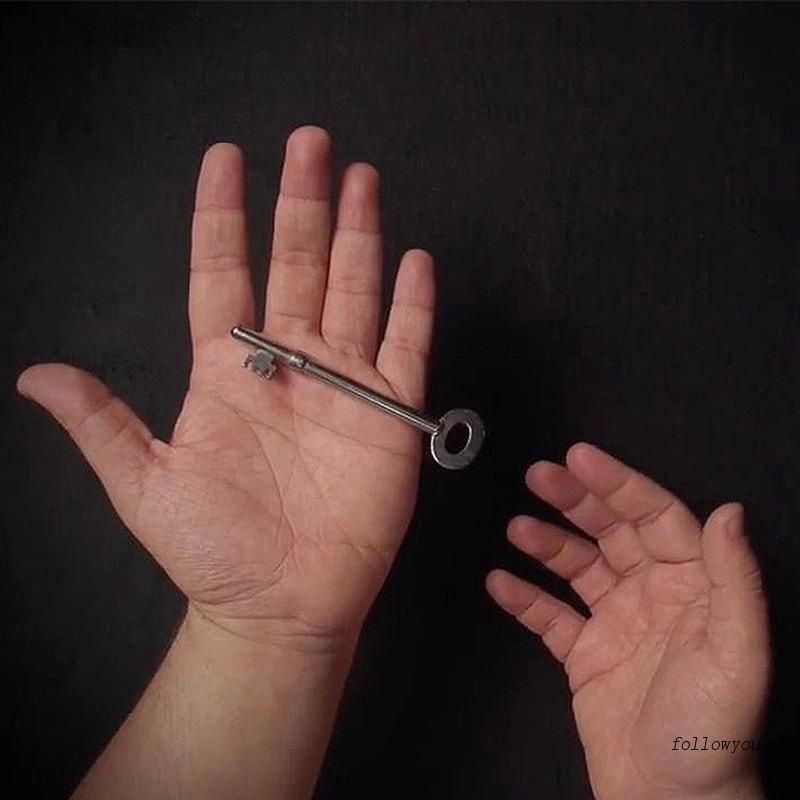 folღ Magical Mind Controlling Key Gimmick Street Toy Magic-Tricks ...