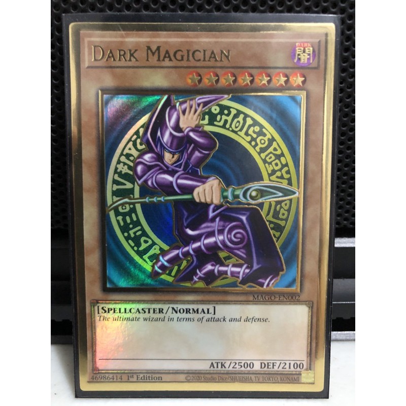 Dark Magician - MAGO-EN002 - Premium Gold Rare 1st Edition | Shopee Philippines
