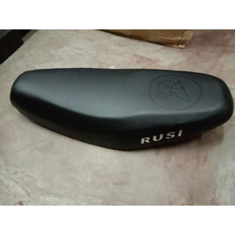 Rusi dL150 dual seat only upuan orig. | Shopee Philippines
