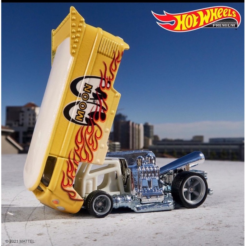 Hotwheels Boulevard 25 Volkswagen Drag bus Mooneyes | Shopee Philippines