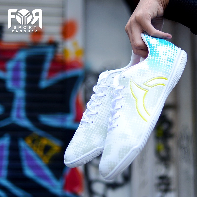 Luminous IN FUTSAL Shoes (Ortuseight100% ORIGINAL) | Shopee Philippines