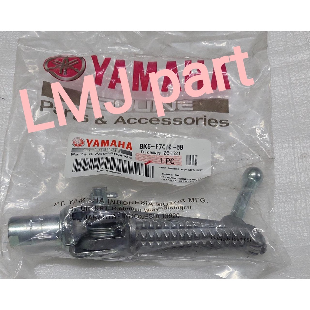 IRON FOOTSTEP FOOT STEP LEFT FRONT FOOTSTEP ASSY NEW R15 VVA V3 YGP BK6 ...