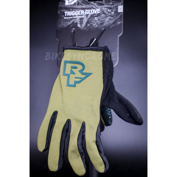 RACEFACE Roam / Trigger Gloves | Shopee Philippines
