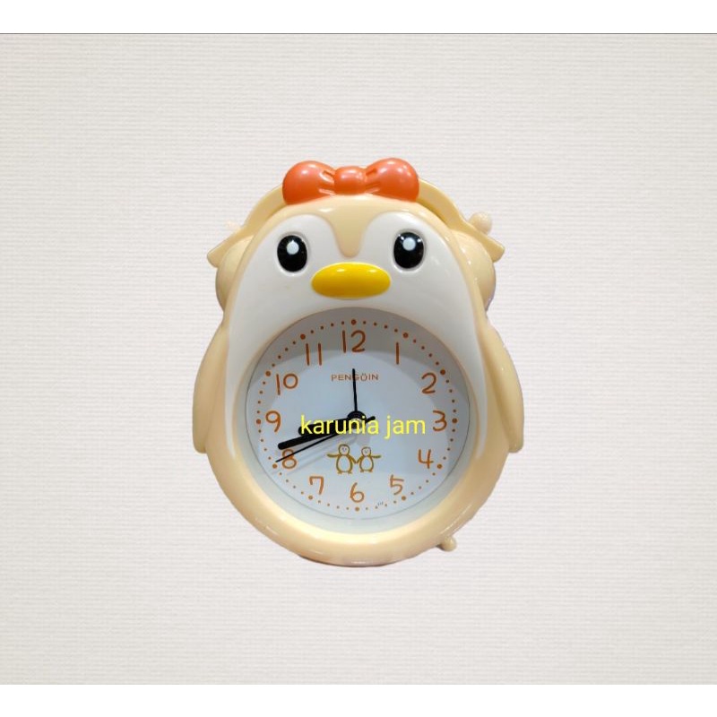 Pinguin BEKER Clock - Character BEKER Clock - Cute BEKER Clock - Table ...
