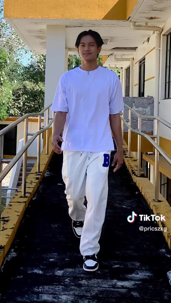 MX slocks pants loose straight cut pants Korean sweatpant wide leg ...