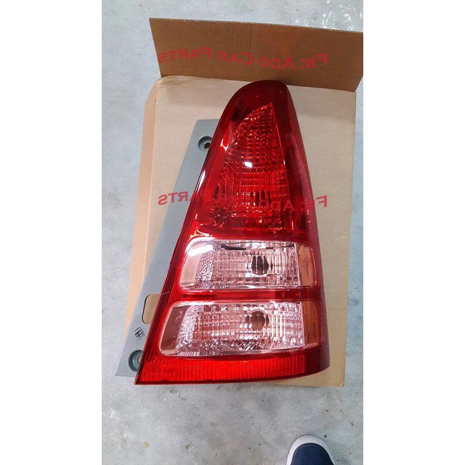 Tail lamp Tail light Toyota Innova year 2005 - 2008 (1st gen) Passenger ...
