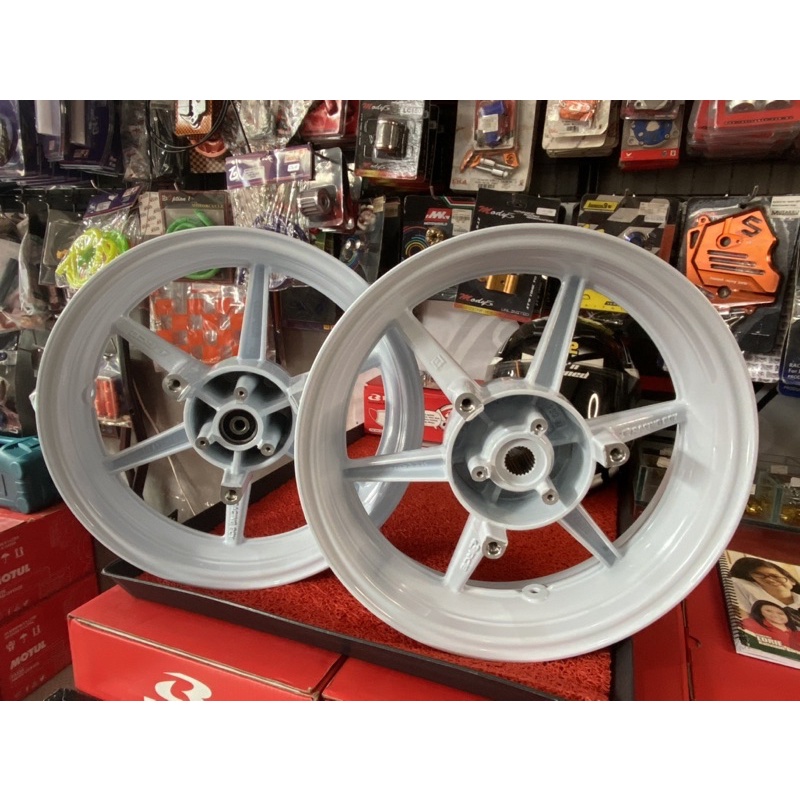 RCB SP811/RB6 mags for NMAX 155 v1-4.0 x 3.5f x 14, papalit gulong po ...