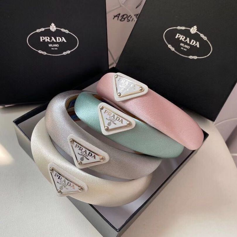 PRADA Super Face-Looking Small Inverted Triangle Thick Sponge Headband ...