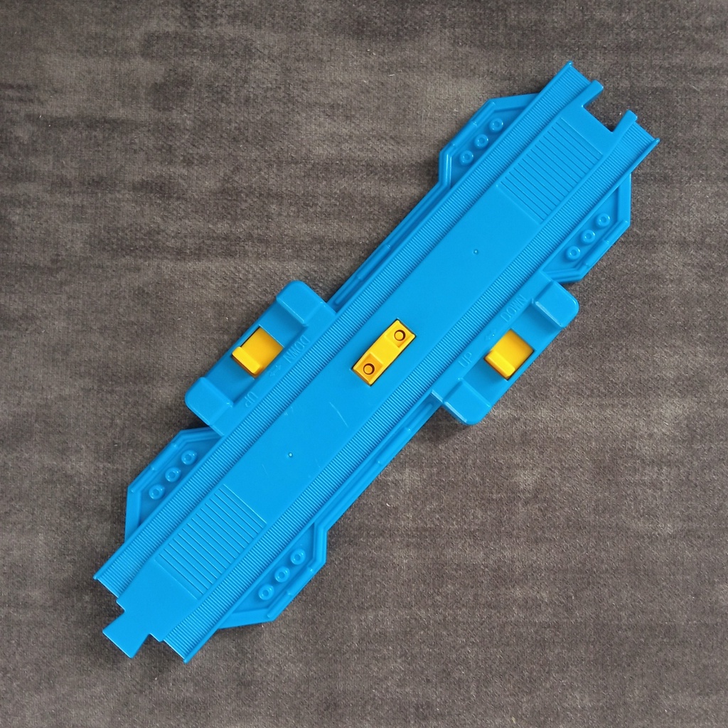 Preloved Tomy Trigger Rail track for Tomica Hyper Series Plarail train ...