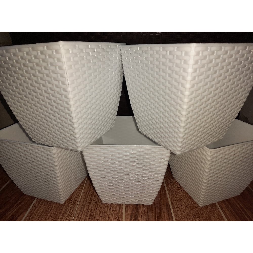 Set of 5pcs. triangular rattan design pots for plants (6x6 inches ...
