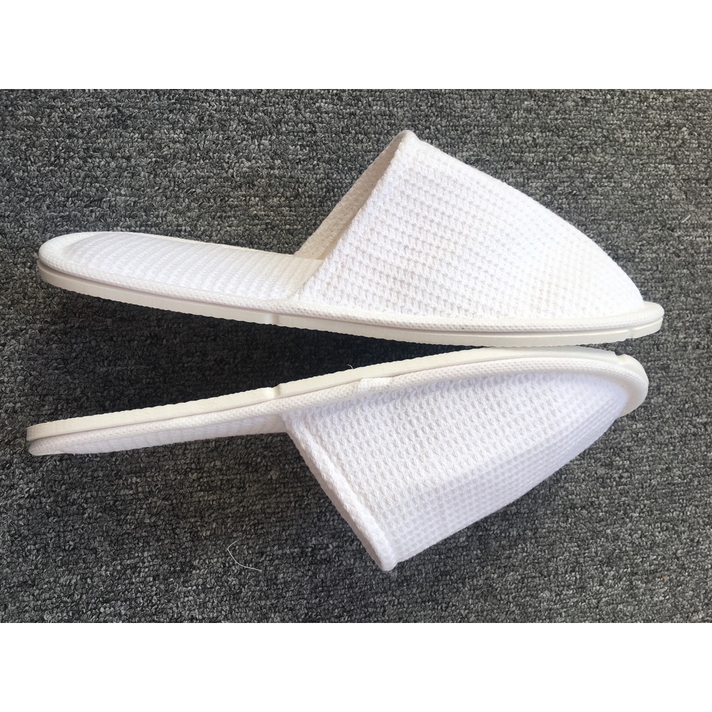 Closed-toed indoor slippers made of cotton honeycomb fabric | Shopee ...