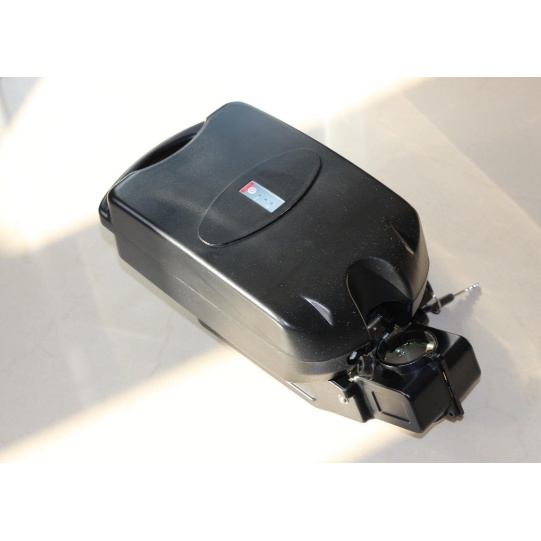 Lithium electric vehicle battery box mountain bike refitted small frog ...