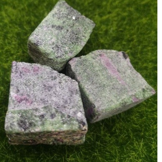 Ruby Zoisite raw stone (1.5 - 2 inches, medium size) | Shopee Philippines