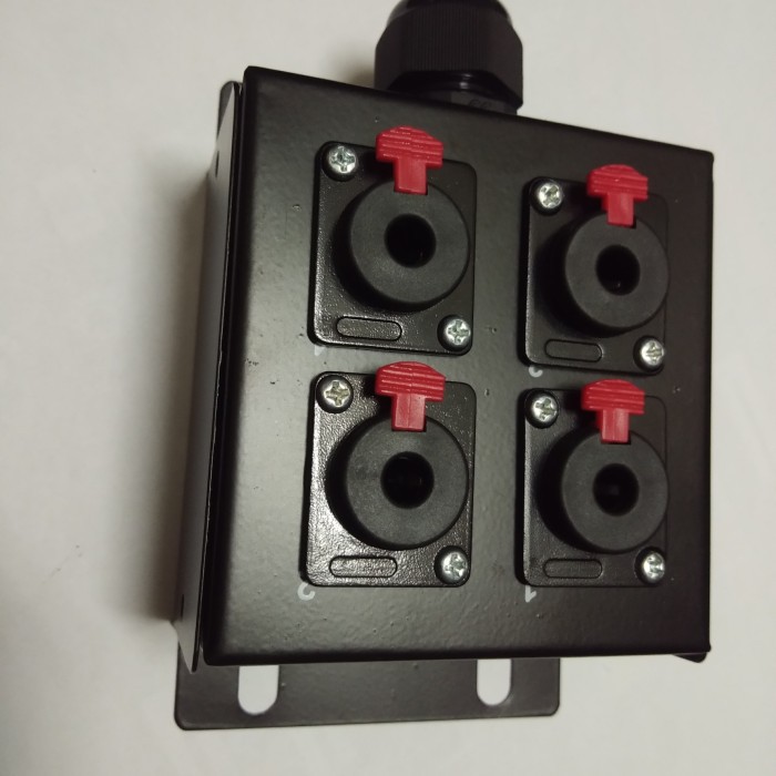 Snake box Contains 4 Snakes 4ch junction box xlr casis akay mono ...