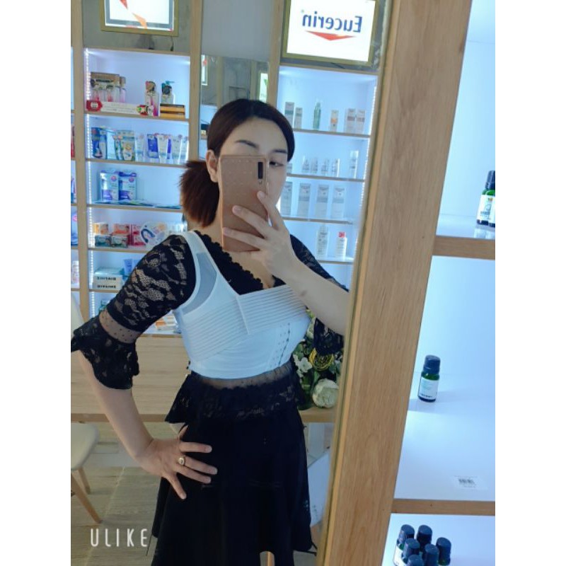 Breast augmentation surgical shapewear with specialized shaping belt to ...