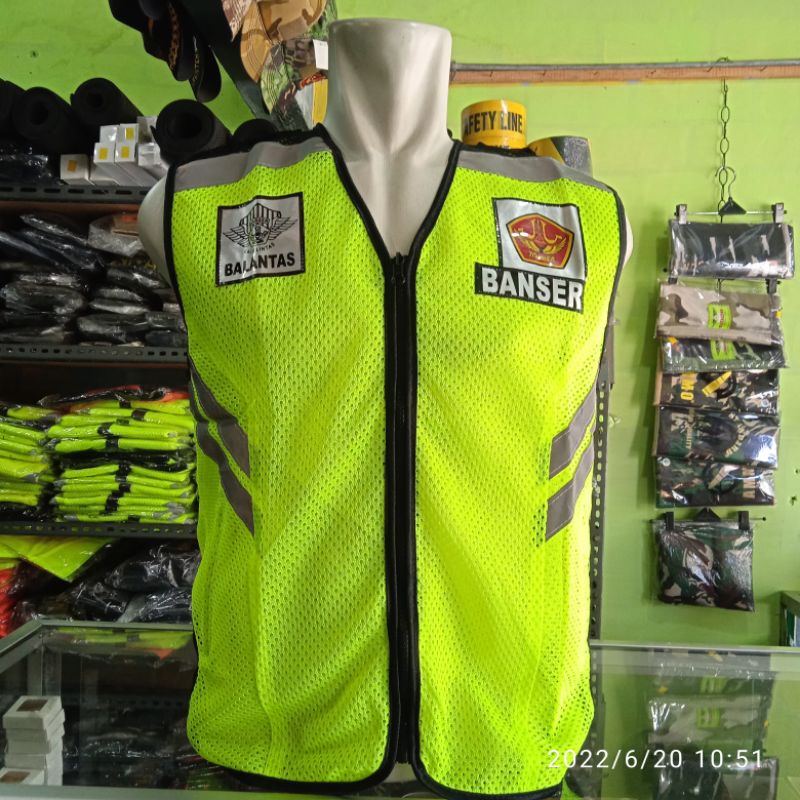 Balantas VEST LALU LINTAS BANSER VEST BALANTAS BANSER VEST MESH VEST ...
