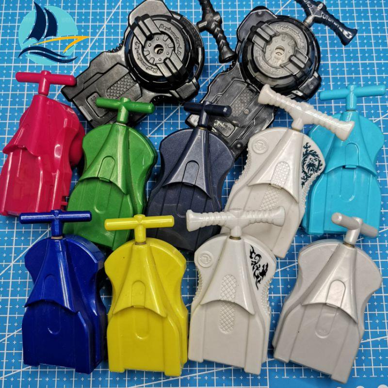 ( Pre-Loved ) Metal Fight Beyblade String Launchers（sell like hot cakes ...