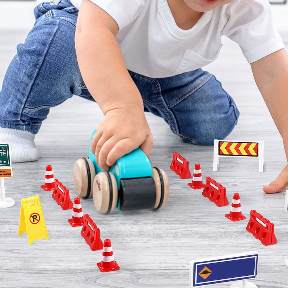 [READY STOCK] Road Sign Barricade Toy 24 Pcs Mini Traffic Fence Signs ...