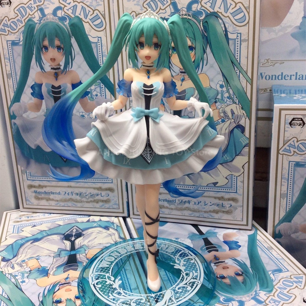 Original Taito Anime Figure Hatsune Miku Cinderella Wonderland Figua