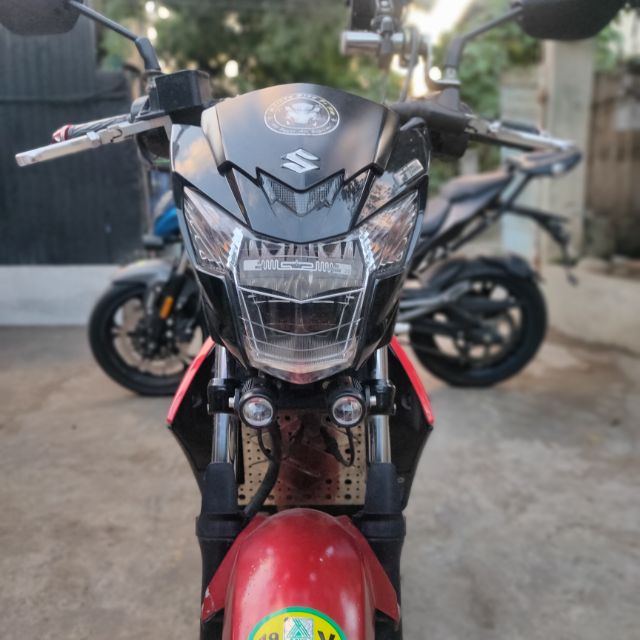 Raider 150 Fi Blue Water / J.COM (MDL) Mini Driving Light Bracket V1 ...