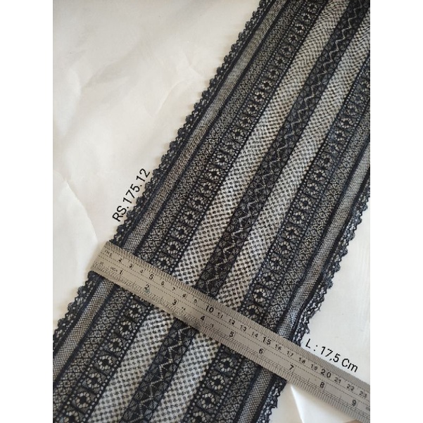 HITAM Stretch lace 17,5 Cm wide, Black (Price per yard) | Shopee ...