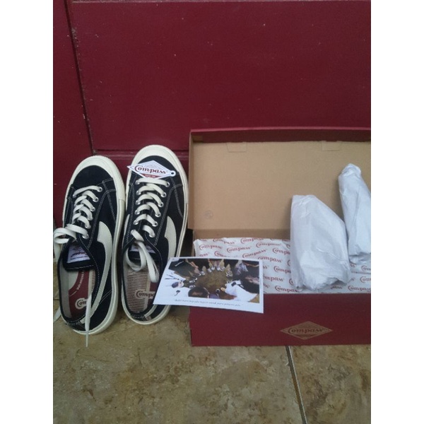 Gazelle LOW BW COMPAS Shoes | Shopee Philippines