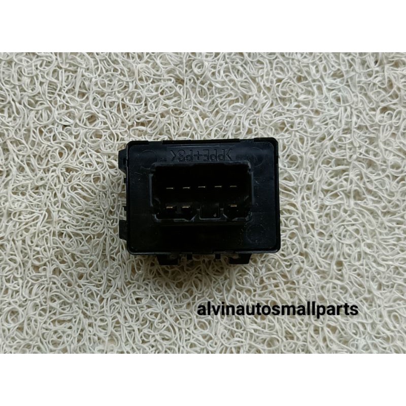 FLASHER RELAY SUZUKI MULTICAB DA64V/DA64W 8 PIN | Shopee Philippines
