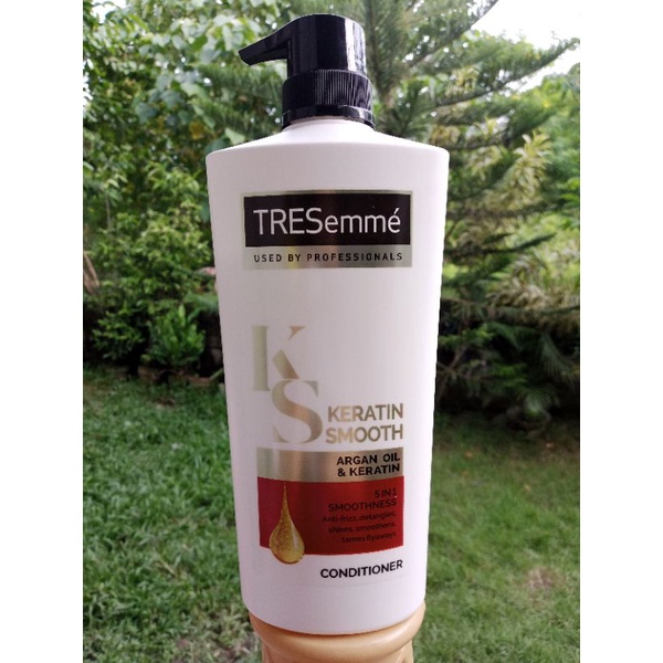 Tresemme Anti Frizz Conditioner Keratin Smooth For Frizzy Hair 620ml