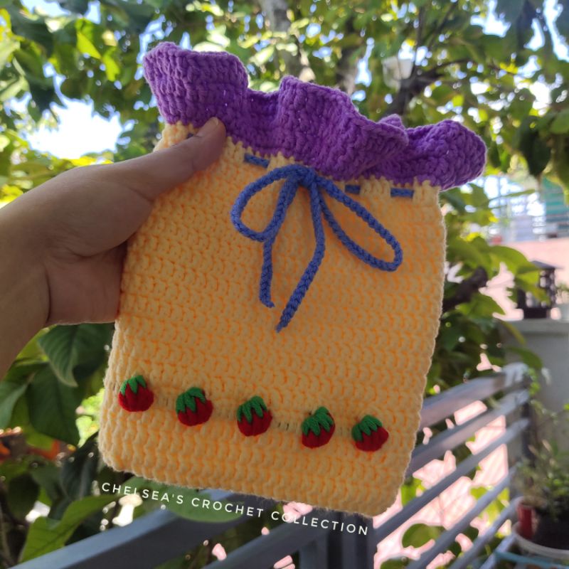 TWICE Mina Crochet Strawberry Sling Pouch | Shopee Philippines