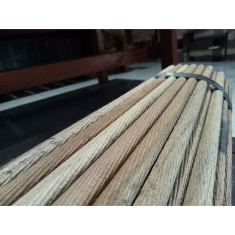 KAYU Tangkringan threaded canaries etc. teak wood (10 pieces) | Shopee ...