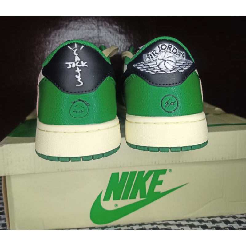 Jordan 1 low travis scott green | Shopee Philippines