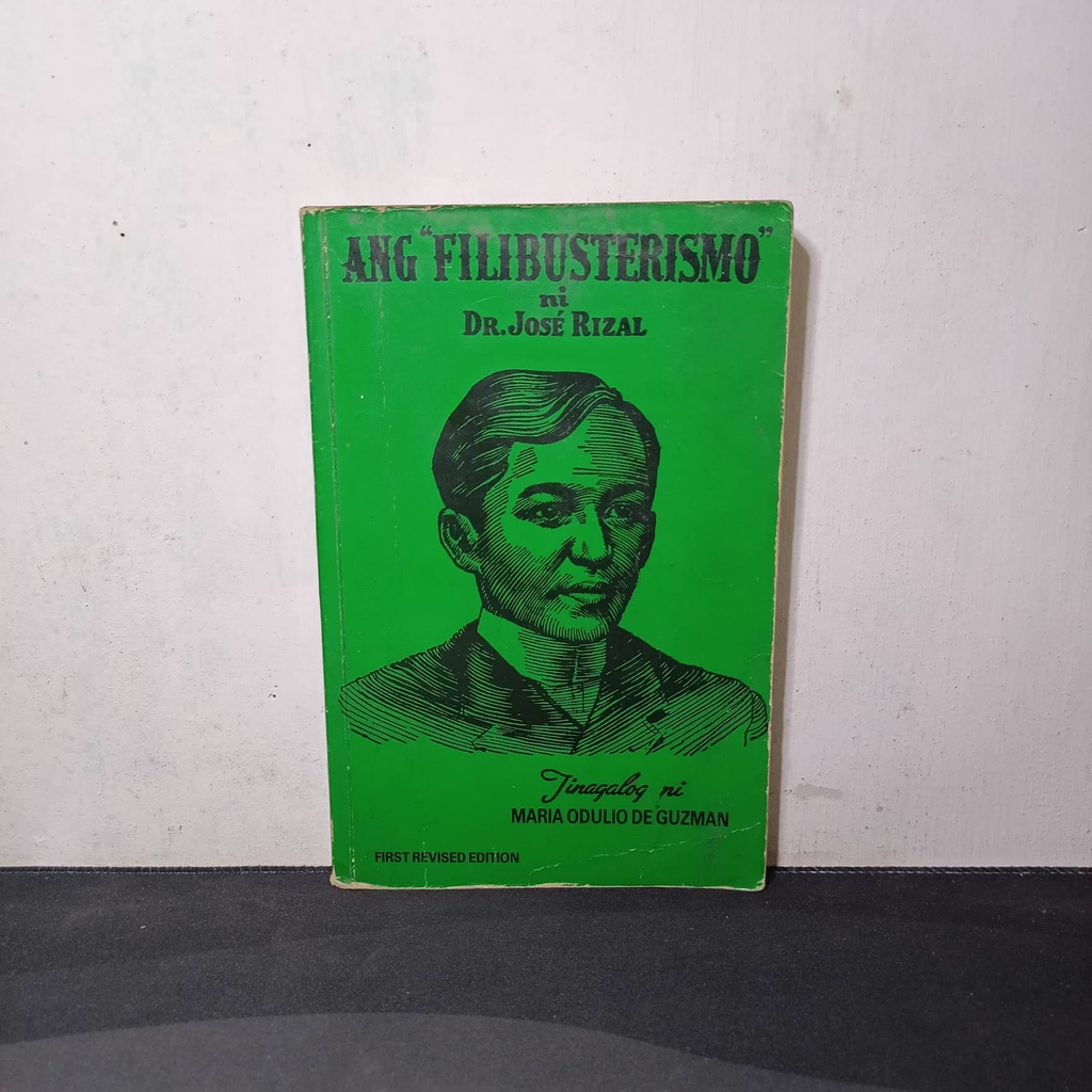 Filipiniana Books (Liwayway Arceo, Ed Lapiz, Bob Ong, Bienvido ...