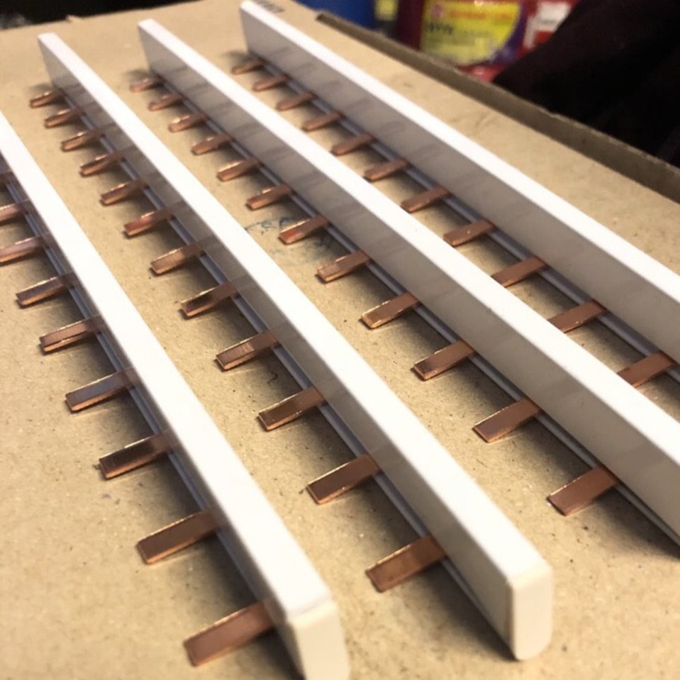 Mcb comb 1 phase 12 Pin PLN Masko 63A Busbar MCB 12 Pin 63 Ampere 63 ...