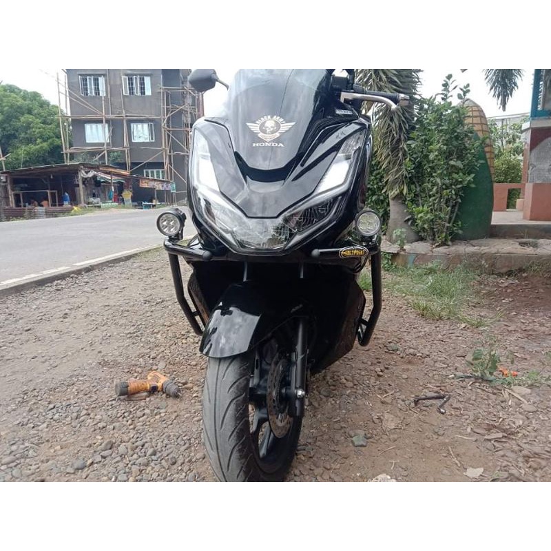 HONDA PCX 160 CRASHGUARD HALF HEAVY-DUTY WITH LED BRACKET (POWDER ...